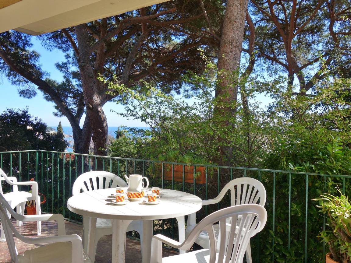 55 M² Apartment ∙ 2 Bedrooms ∙ 5 Guests - Palafrugell