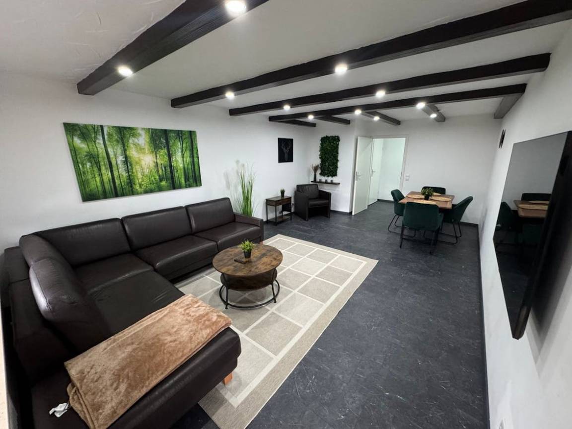 75 M² Apartamento ∙ 2 Habitaciones ∙ 4 Huéspedes - Heilbronn