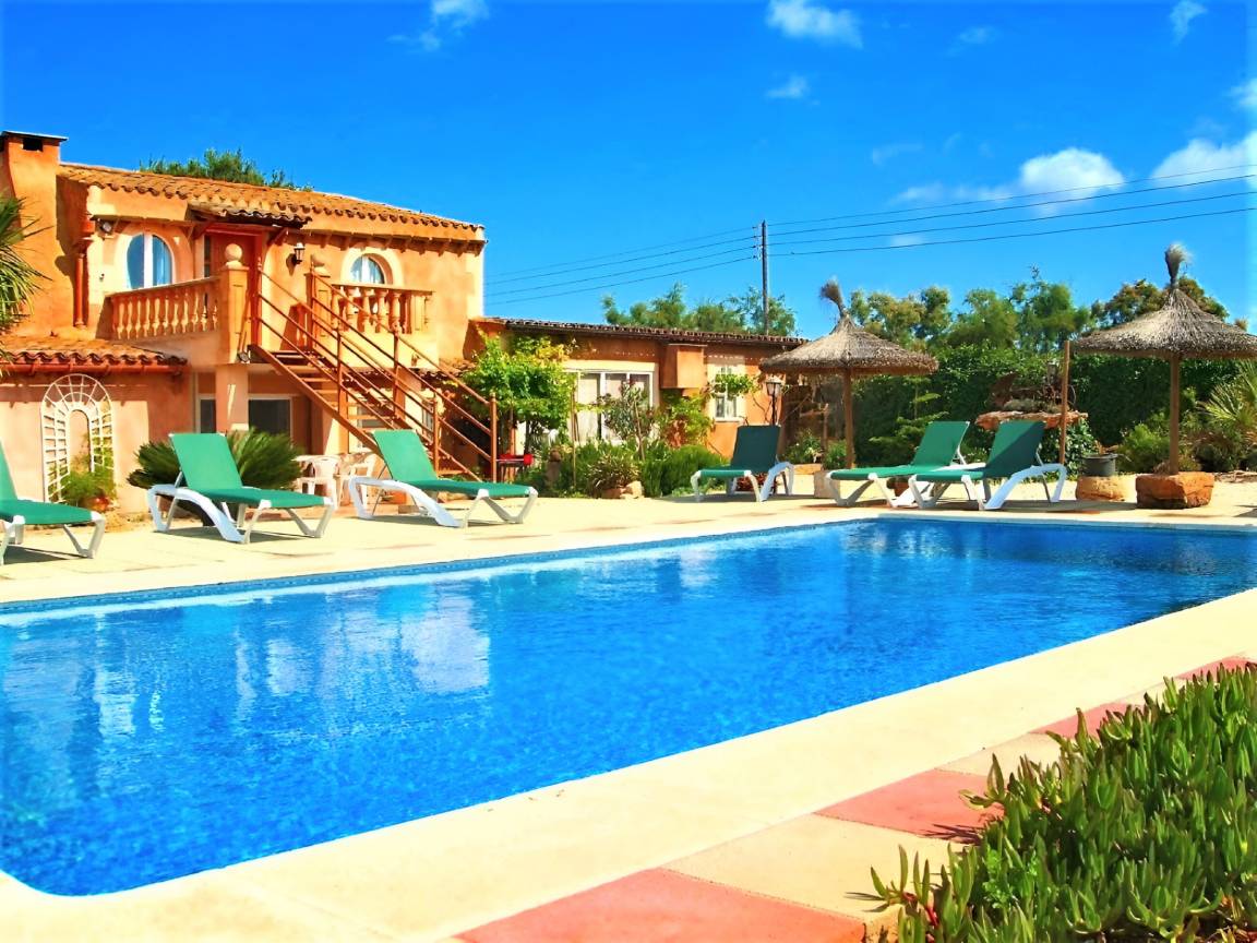 280 M² Casa Rural ∙ 5 Habitaciones ∙ 8 Huéspedes - Mallorca