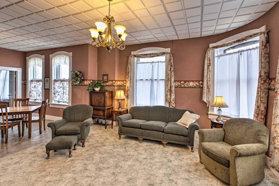 111 M² Apartment ∙ 2 Bedrooms ∙ 6 Guests - Yankton, SD