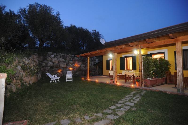 85 M² Casa Rural ∙ 1 Habitación ∙ 5 Huéspedes - Campanie