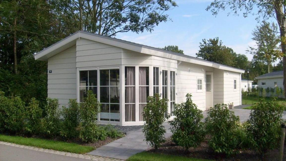 Bungalow ∙ 2 Bedrooms ∙ 4 Guests - Hoofddorp