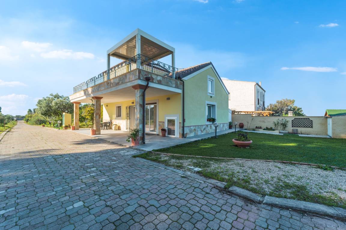140 M² Casa Vacanza ∙ 3 Camere Da Letto ∙ 6 Ospiti - Sassari