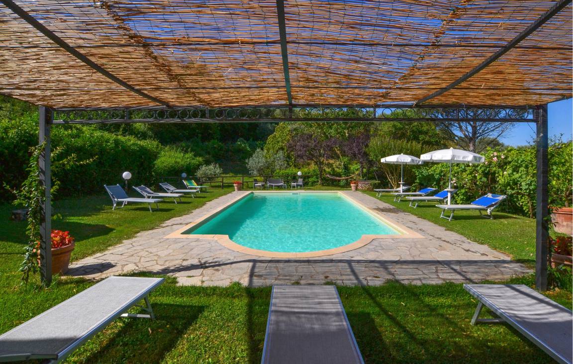 200 M² Huis ∙ 6 Slaapkamers ∙ 14 Gasten - Cortona