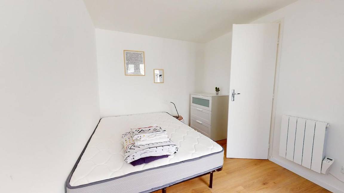 110 M² Private Room ∙ 1 Bedroom ∙ 1 Guest - Courtrai