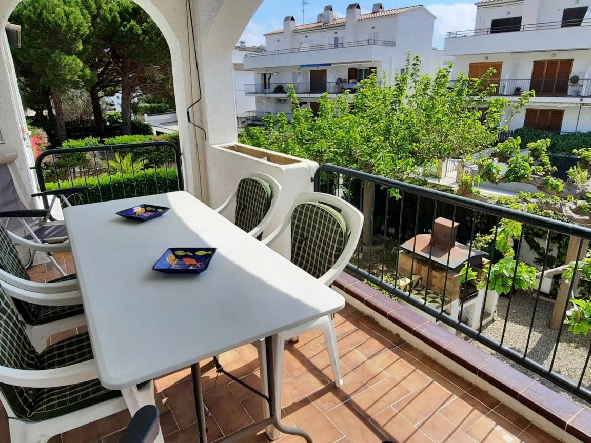 75 M² Apartment ∙ 3 Bedrooms ∙ 6 Guests - Llançà