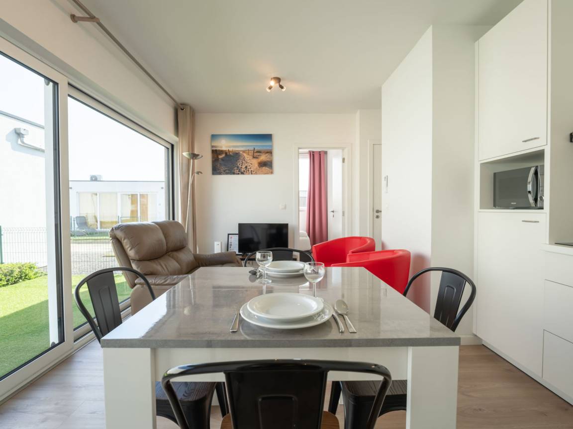 44 M² Huis ∙ 1 Slaapkamer ∙ 4 Gasten - Bredene