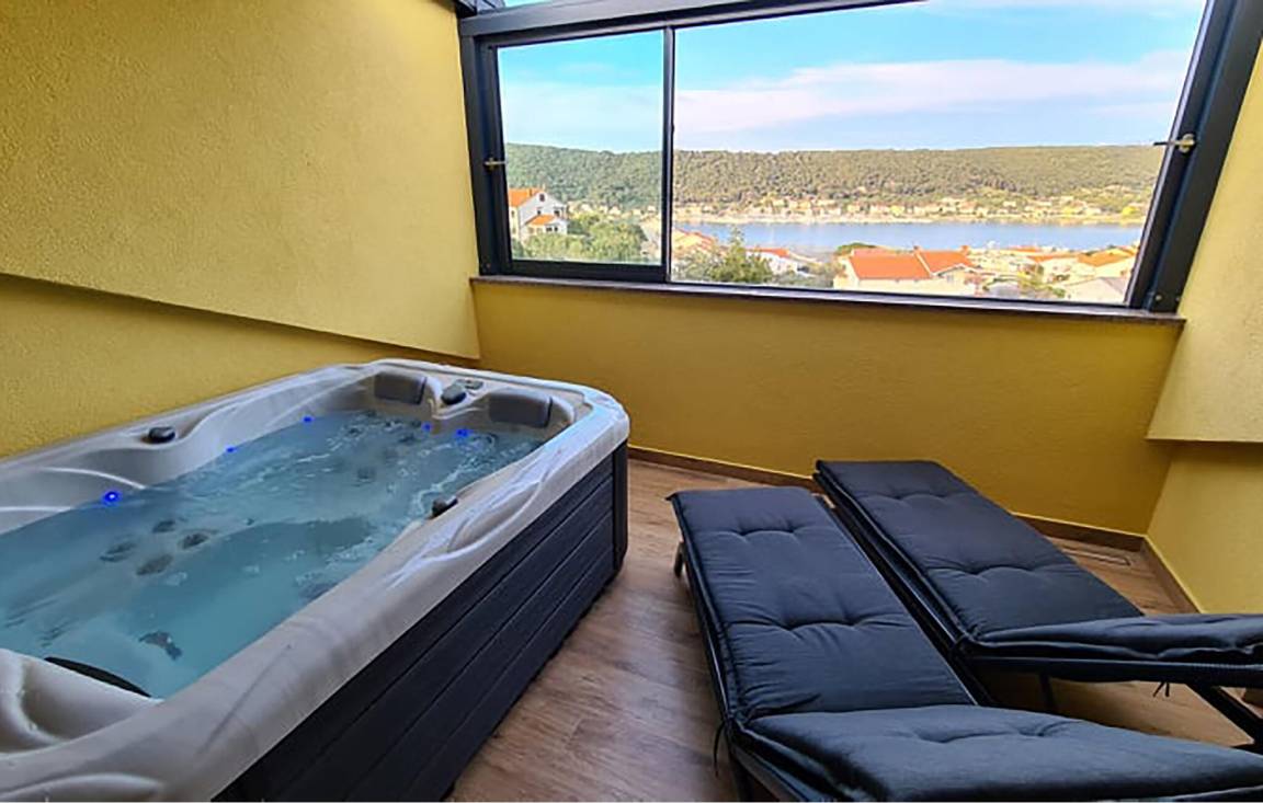 102 M² Ferienwohnung ∙ 2 Schlafzimmer ∙ 4 Gäste - Supetarska Draga