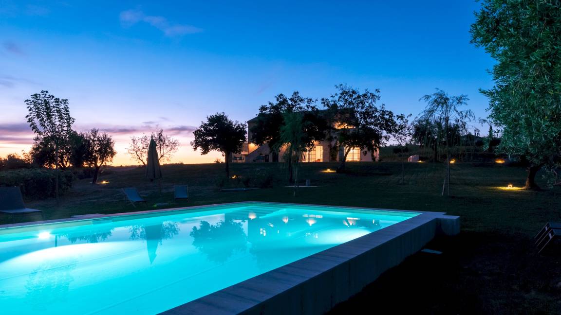 400 M² Villa ∙ 5 Habitaciones ∙ 10 Huéspedes - Martinsicuro