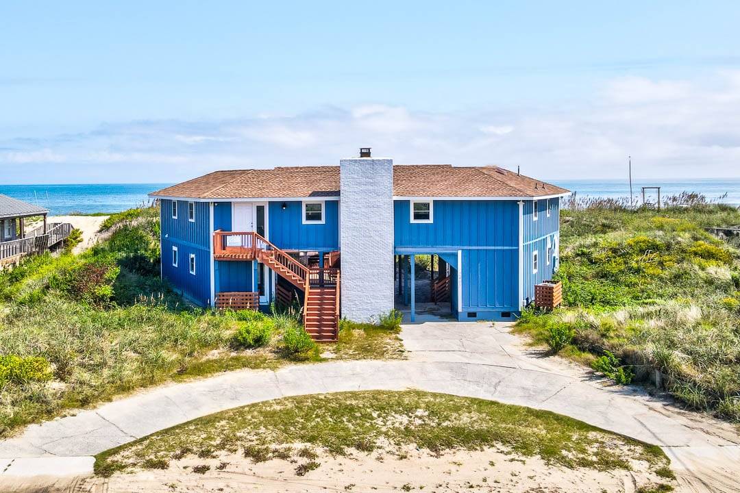 House ∙ 6 Bedrooms ∙ 12 Guests - Kill Devil Hills, NC