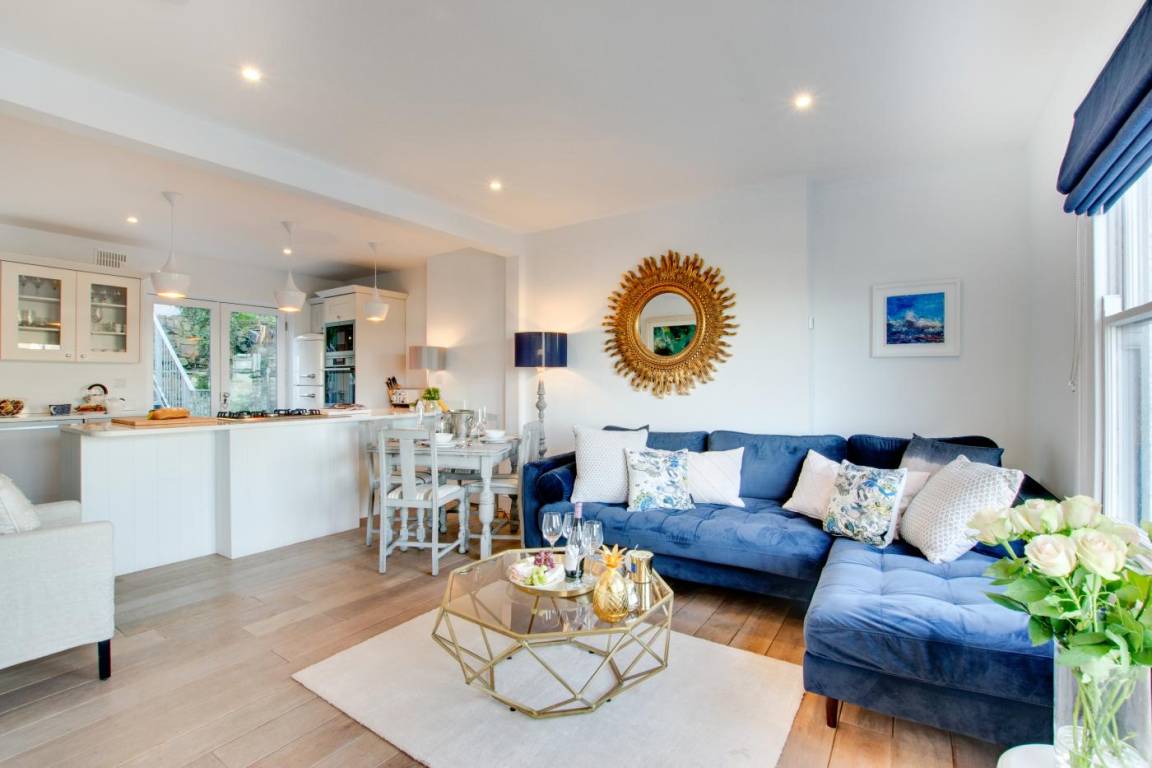 Cottage ∙ 3 Bedrooms ∙ 6 Guests - Carbis Bay