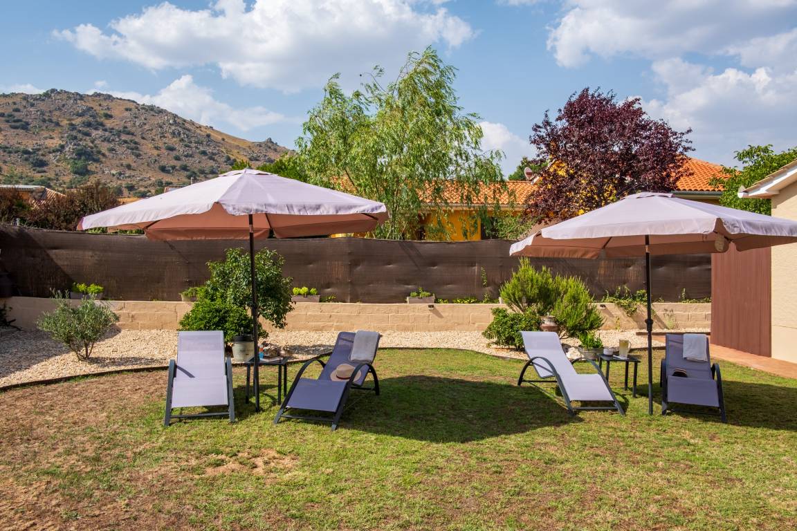 126 M² Casa ∙ 3 Habitaciones ∙ 6 Huéspedes - El Barco de Ávila