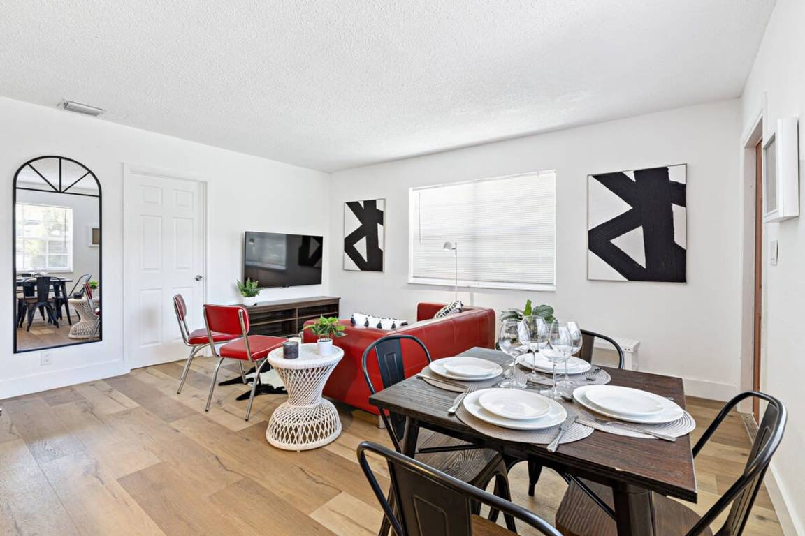 Apartment ∙ 2 Bedrooms ∙ 4 Guests - Fort Lauderdale