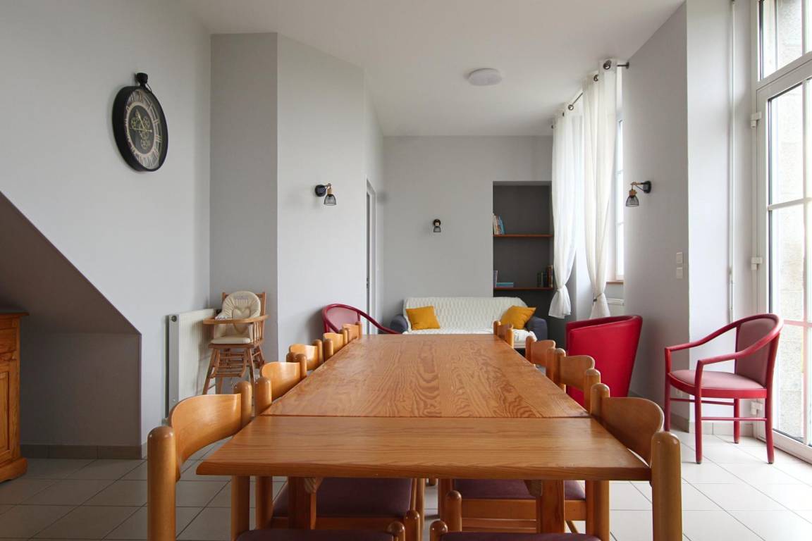 104 M² Gîte ∙ 4 Bedrooms ∙ 10 Guests - Manche