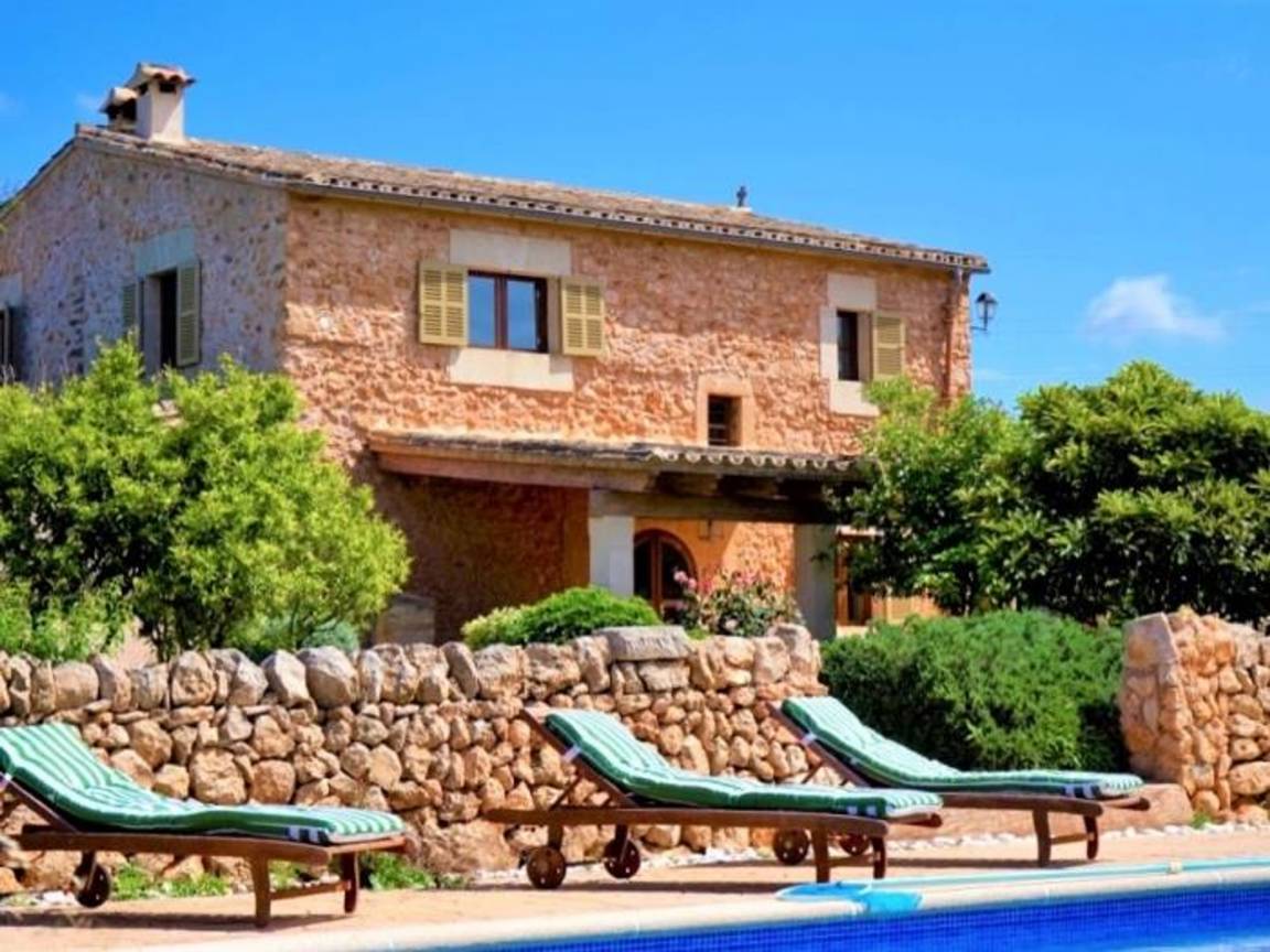 150 M² Villa ∙ 3 Habitaciones ∙ 6 Huéspedes - Islas Baleares