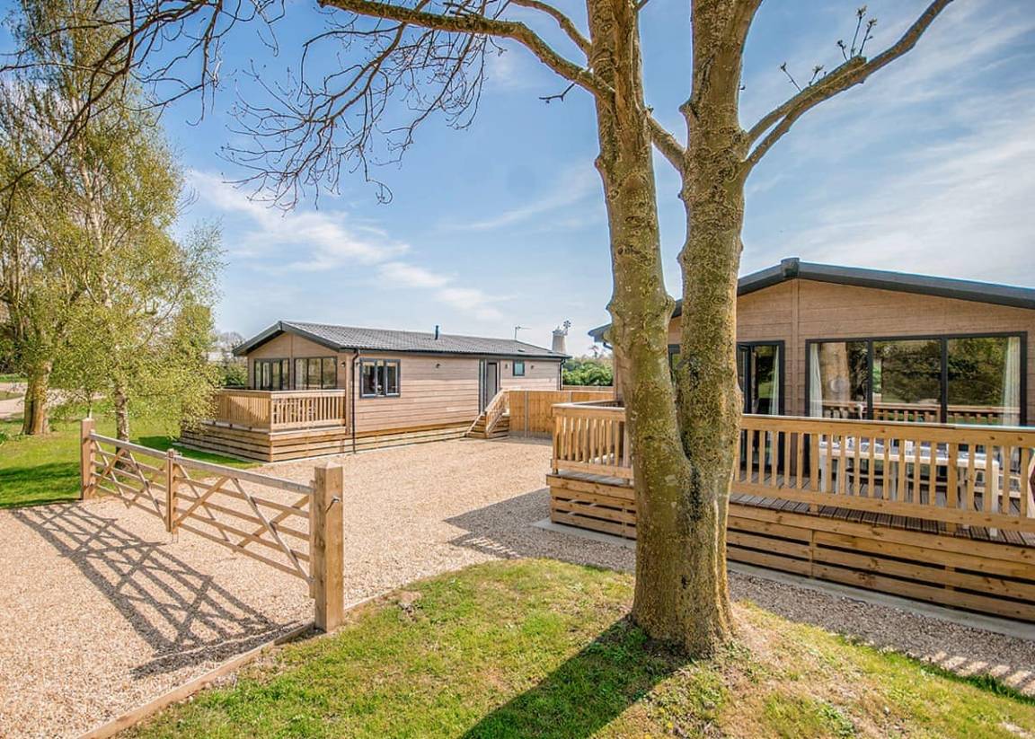 Chalet ∙ 2 Habitaciones ∙ 4 Huéspedes - Cambridgeshire