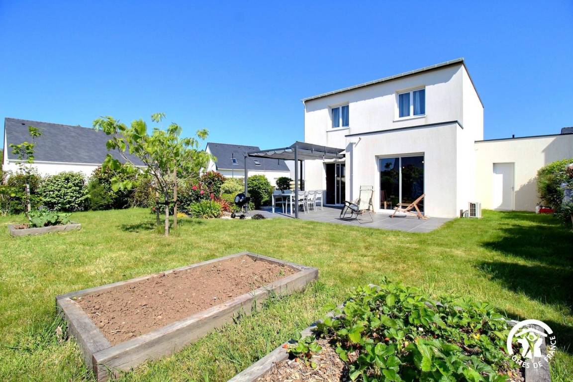 100 M² Gîte ∙ 3 Chambres ∙ 6 Personnes - Belz