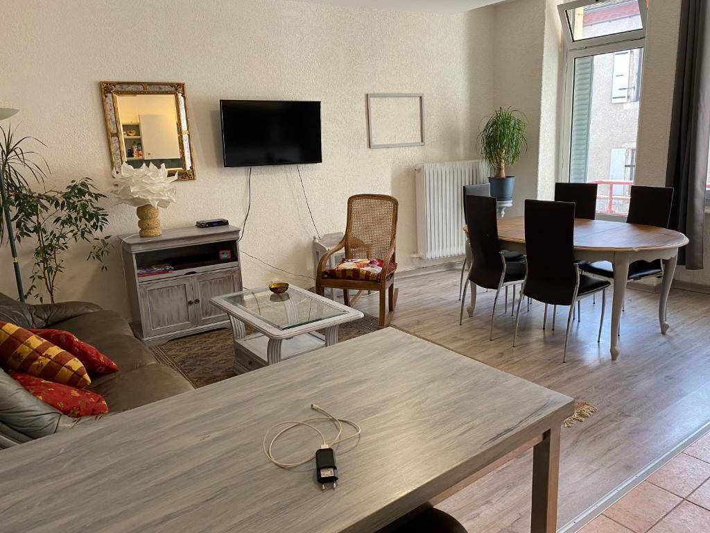 85 M² Appartement ∙ 2 Chambres ∙ 6 Personnes - Villefort