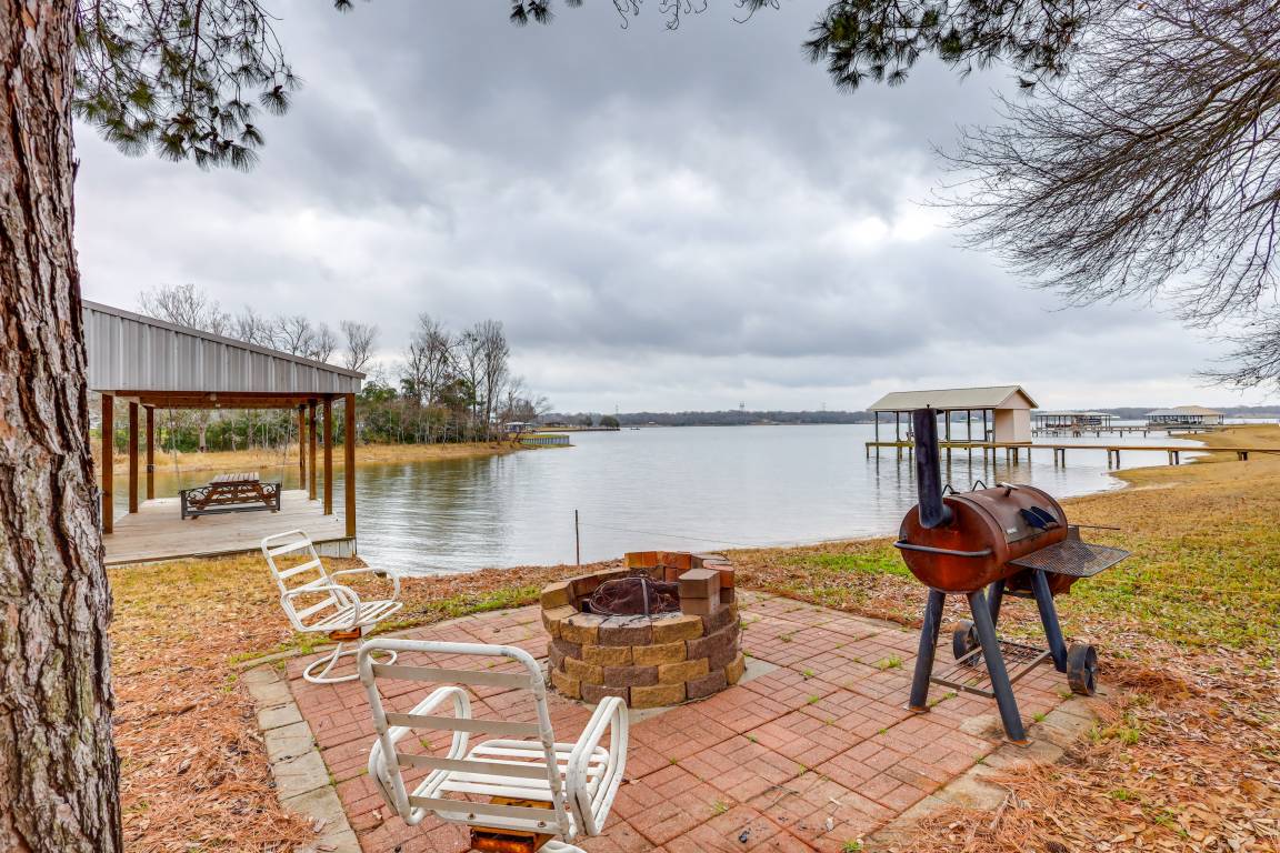 139 M² Cottage ∙ 2 Bedrooms ∙ 10 Guests - Texas