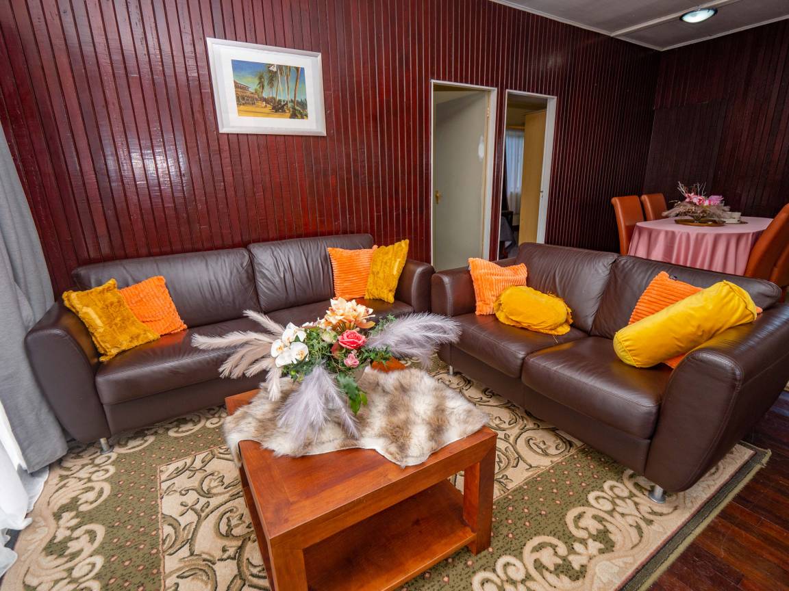 75 M² Appartement ∙ 2 Slaapkamers ∙ 4 Gasten - 