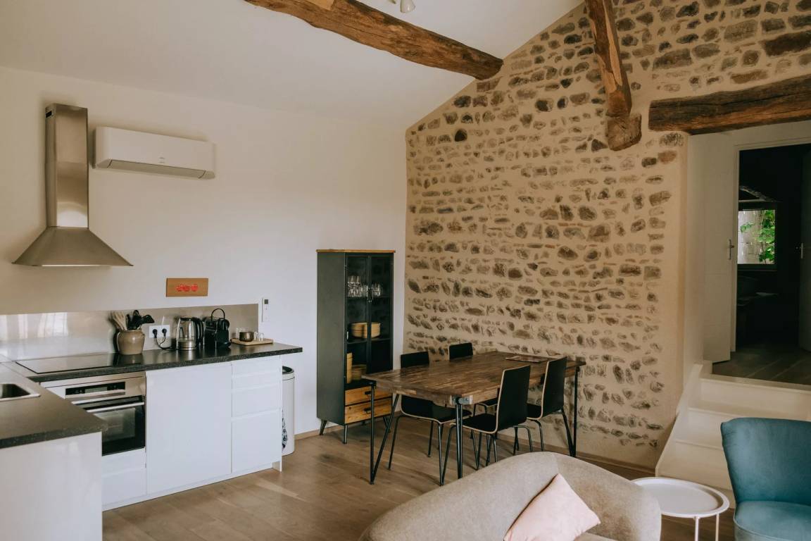 55 M² Ferienwohnung ∙ 2 Schlafzimmer ∙ 5 Gäste - Rhône