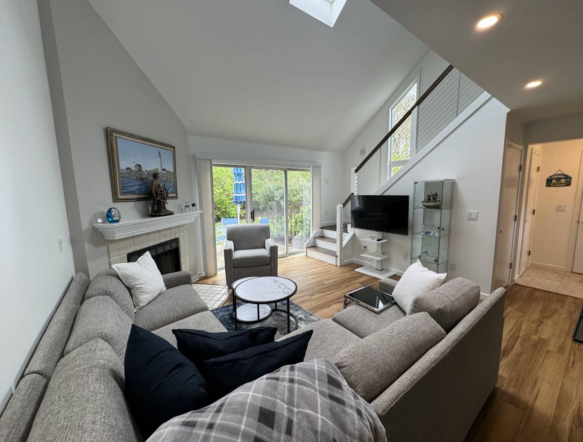 99 M² Condo ∙ 2 Bedrooms ∙ 6 Guests - Cape Cod, MA