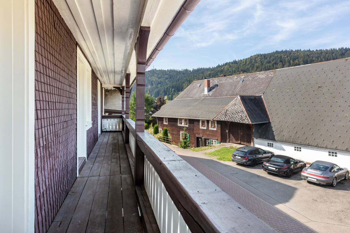 56 M² Ferienwohnung ∙ 1 Schlafzimmer ∙ 4 Gäste - Altglashütten