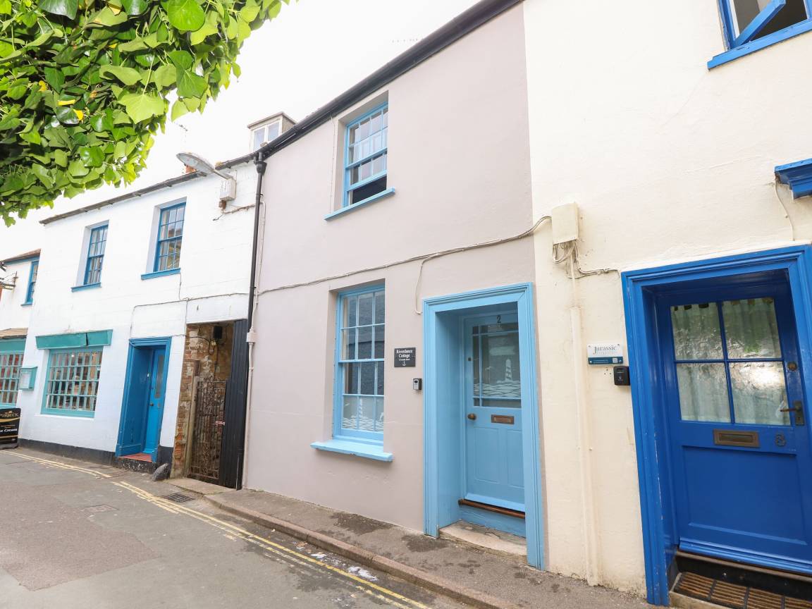 Cottage ∙ 2 Bedrooms ∙ 4 Guests - Lyme Regis