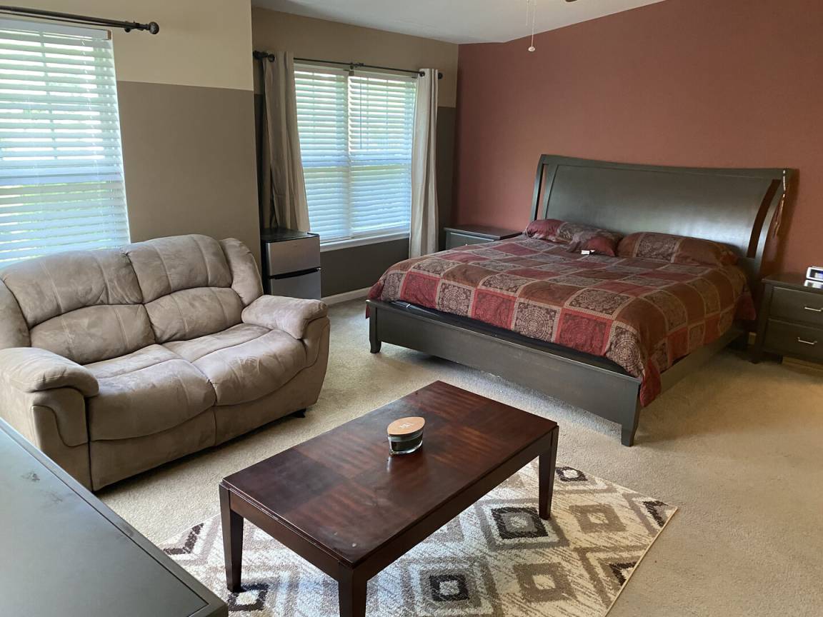 162 M² Ferienwohnung ∙ 3 Schlafzimmer ∙ 7 Gäste - Raleigh, NC