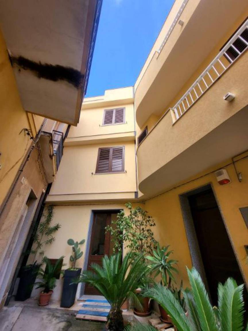 120 M² Casa ∙ 5 Habitaciones ∙ 8 Huéspedes - Avola