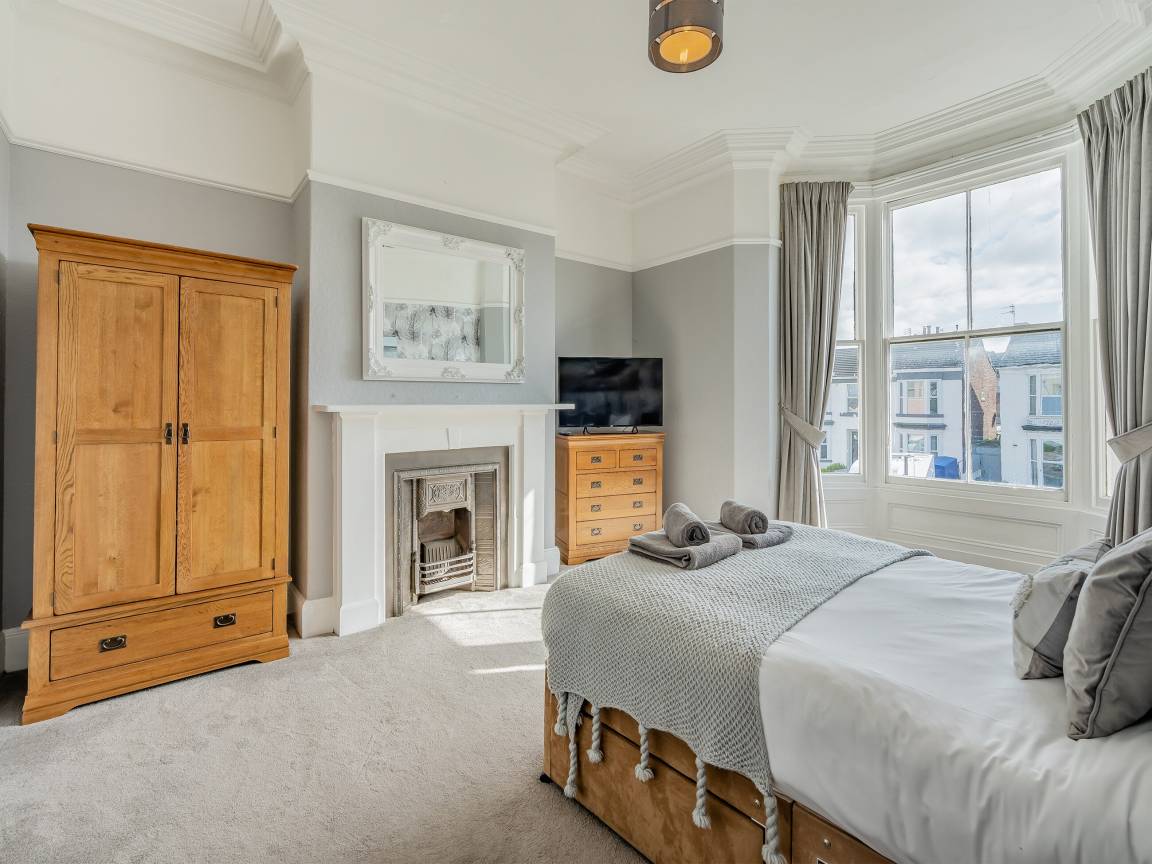 Cottage ∙ 6 Bedrooms ∙ 12 Guests - Lancashire