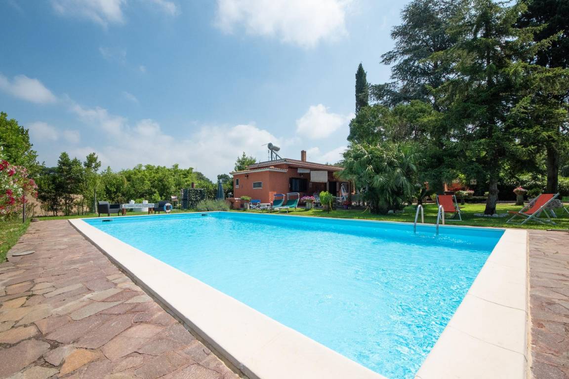 65 M² House ∙ 1 Bedroom ∙ 4 Guests - Nettuno
