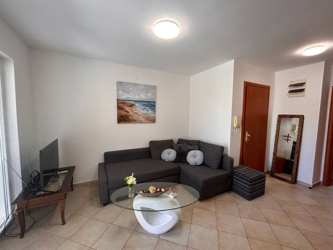 60 M² Appartement ∙ 2 Chambres ∙ 4 Personnes - Šibenik
