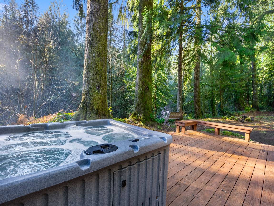 121 M² Cabin ∙ 2 Bedrooms ∙ 6 Guests - Oregon