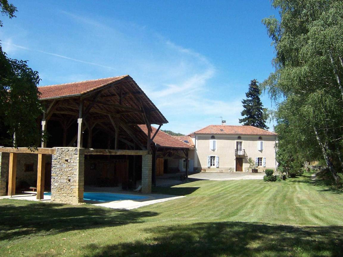 230 M² Gîte ∙ 5 Chambres ∙ 10 Personnes - Haute-Garonne