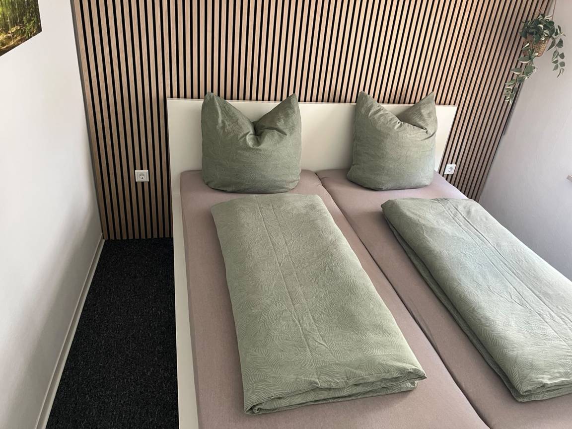 50 M² Private Room ∙ 1 Bedroom ∙ 4 Guests - Bad Salzungen