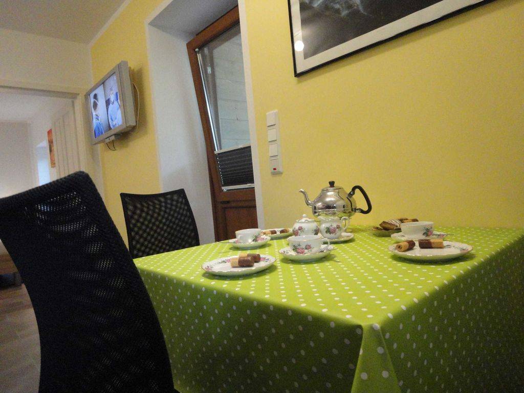 45 M² Ferienwohnung ∙ 1 Schlafzimmer ∙ 2 Gäste - Rhauderfehn