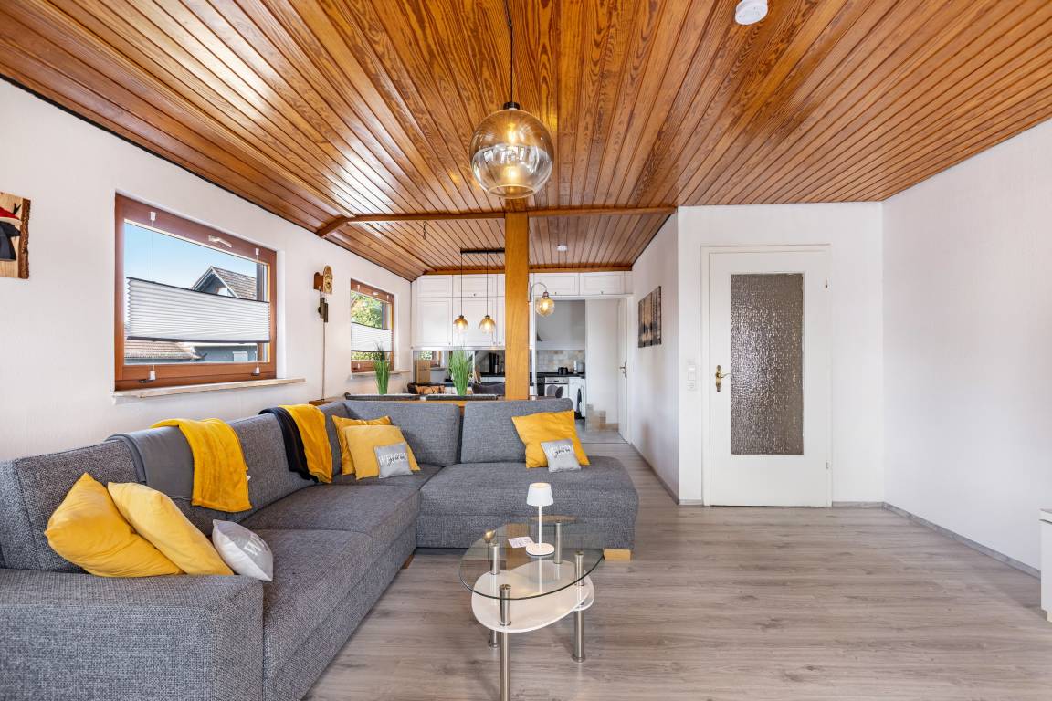 98 M² Ferienwohnung ∙ 2 Schlafzimmer ∙ 6 Gäste - Schiltach