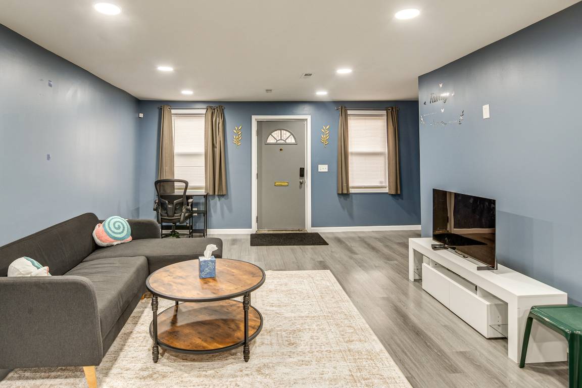 109 M² Apartment ∙ 4 Bedrooms ∙ 7 Guests - Olney - Philadelphia