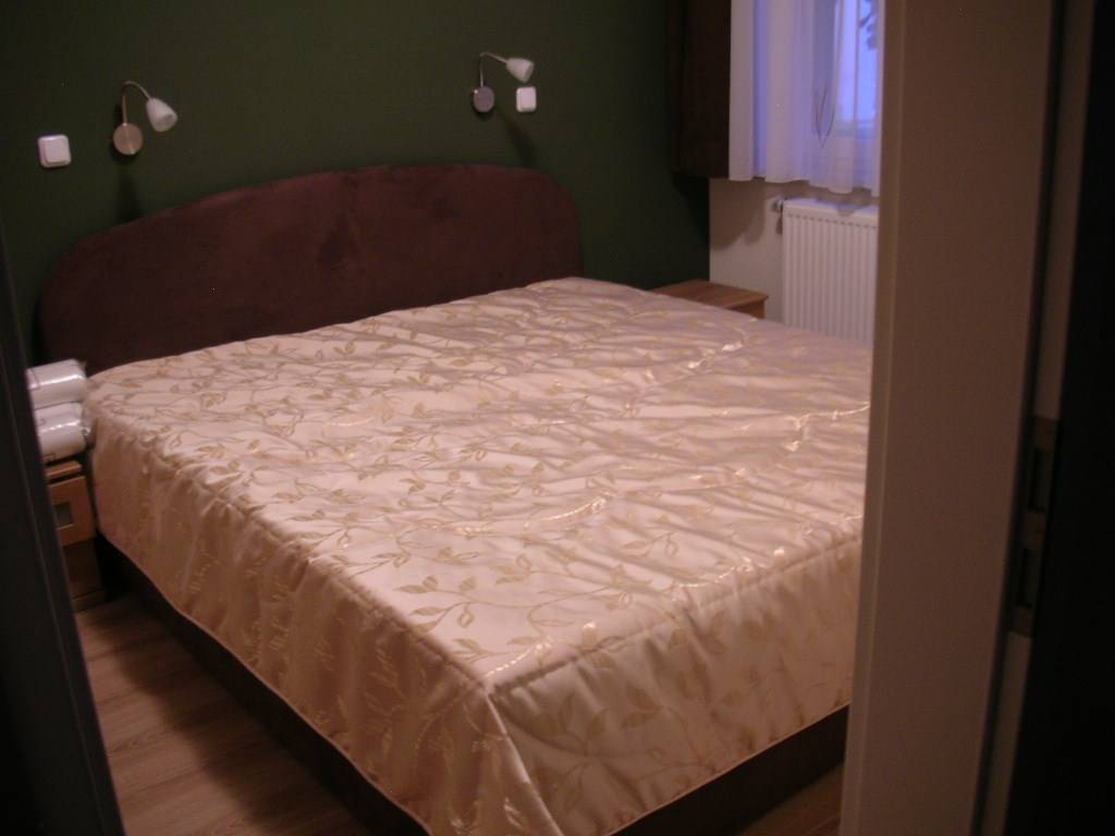 Ferienwohnung ∙ 2 Schlafzimmer ∙ 4 Gäste - Arnstadt