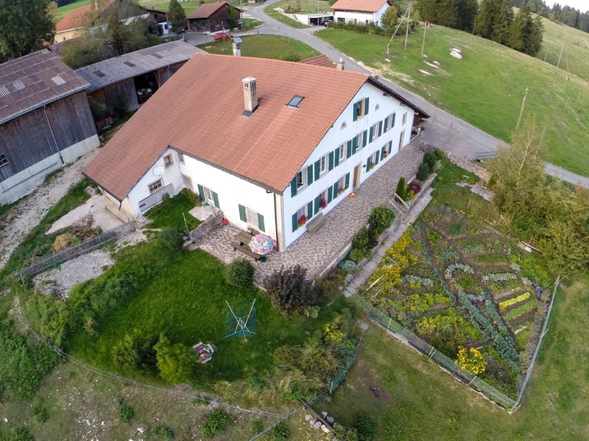 32 M² Apartment ∙ 1 Bedroom ∙ 2 Guests - La Chaux-de-Fonds