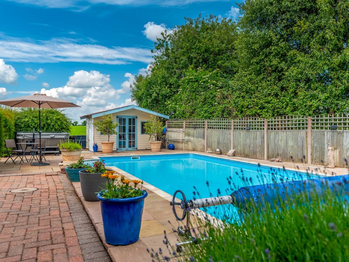 93 평방 미터 주택 ∙ 침실 2개 ∙ 게스트 4명 - 스태퍼드