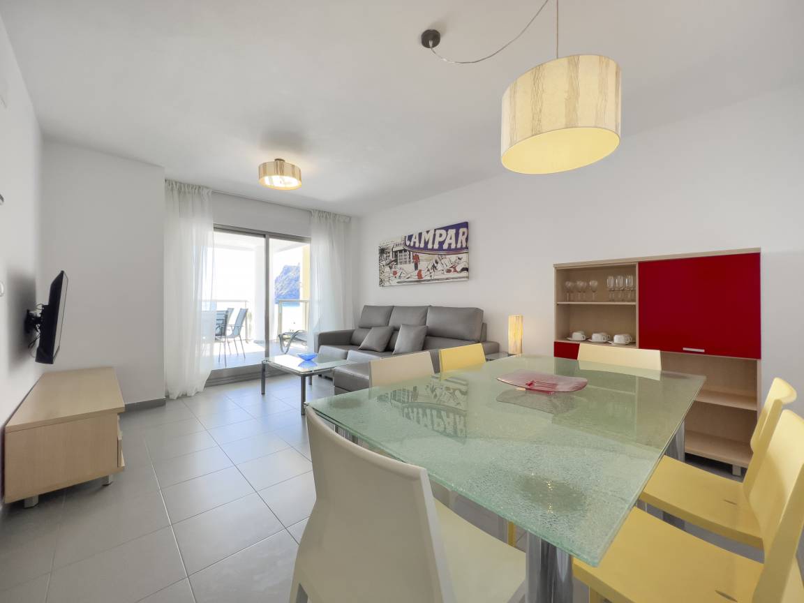 68 M² Apartment ∙ 2 Bedrooms ∙ 5 Guests - Calp
