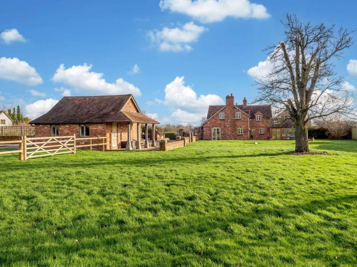 Cottage ∙ 4 Bedrooms ∙ 8 Guests - Forest of Dean