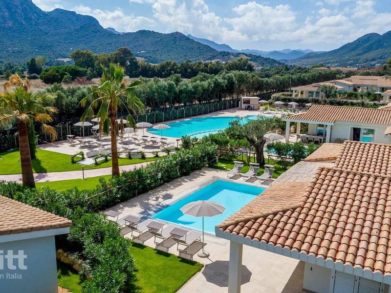 Ferienhaus ∙ 2 Schlafzimmer ∙ 6 Gäste - Bari Sardo