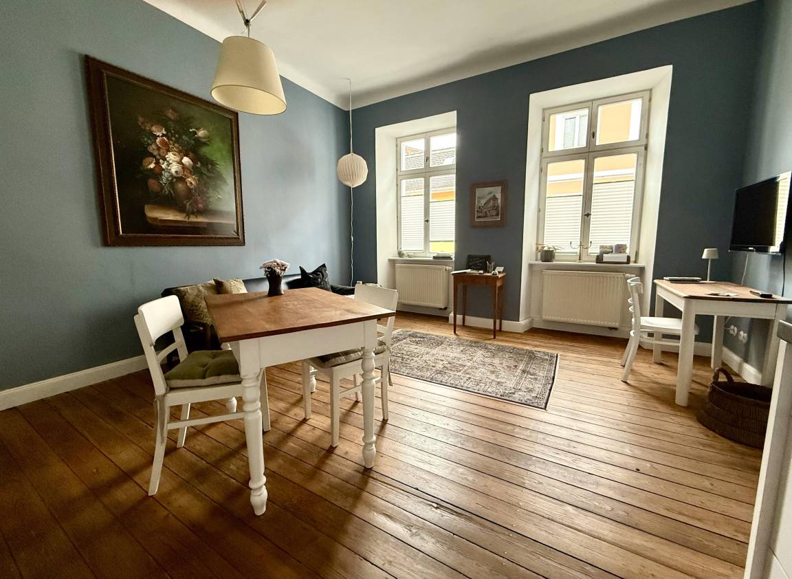 37 M² Ferienwohnung ∙ 1 Schlafzimmer ∙ 2 Gäste - Neunkirchen