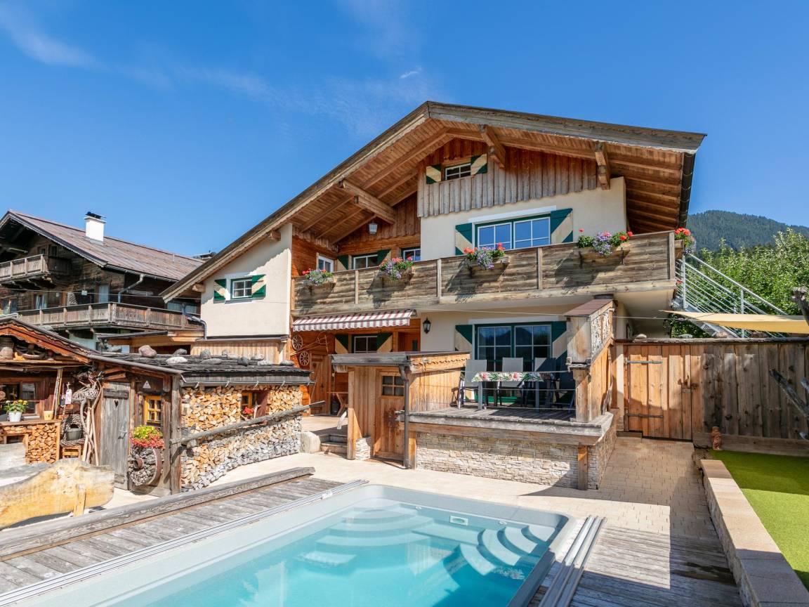 100 M² Apartment ∙ 4 Bedrooms ∙ 8 Guests - Ellmau