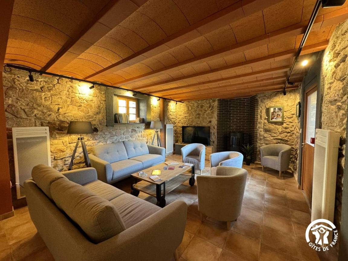 175 M² Gîte ∙ 4 Bedrooms ∙ 8 Guests - Espagne
