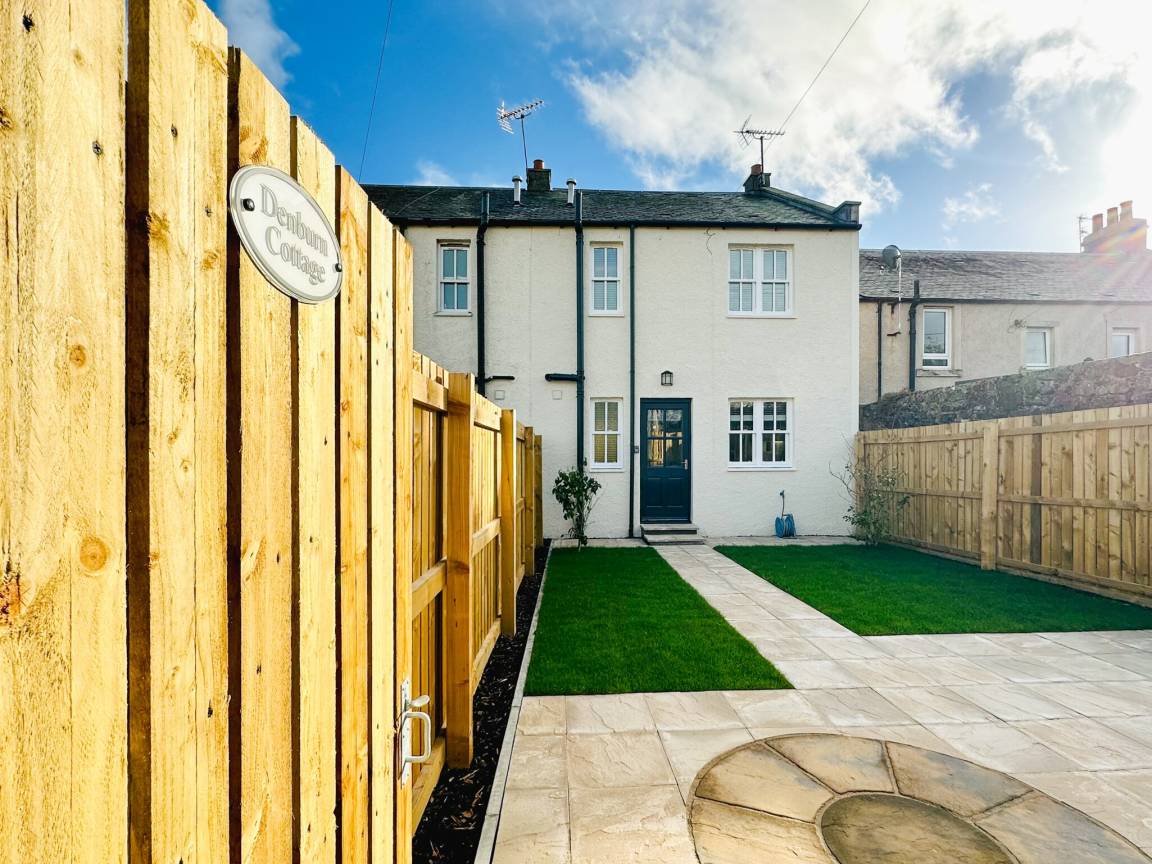 Cottage ∙ 2 Bedrooms ∙ 6 Guests - East Neuk