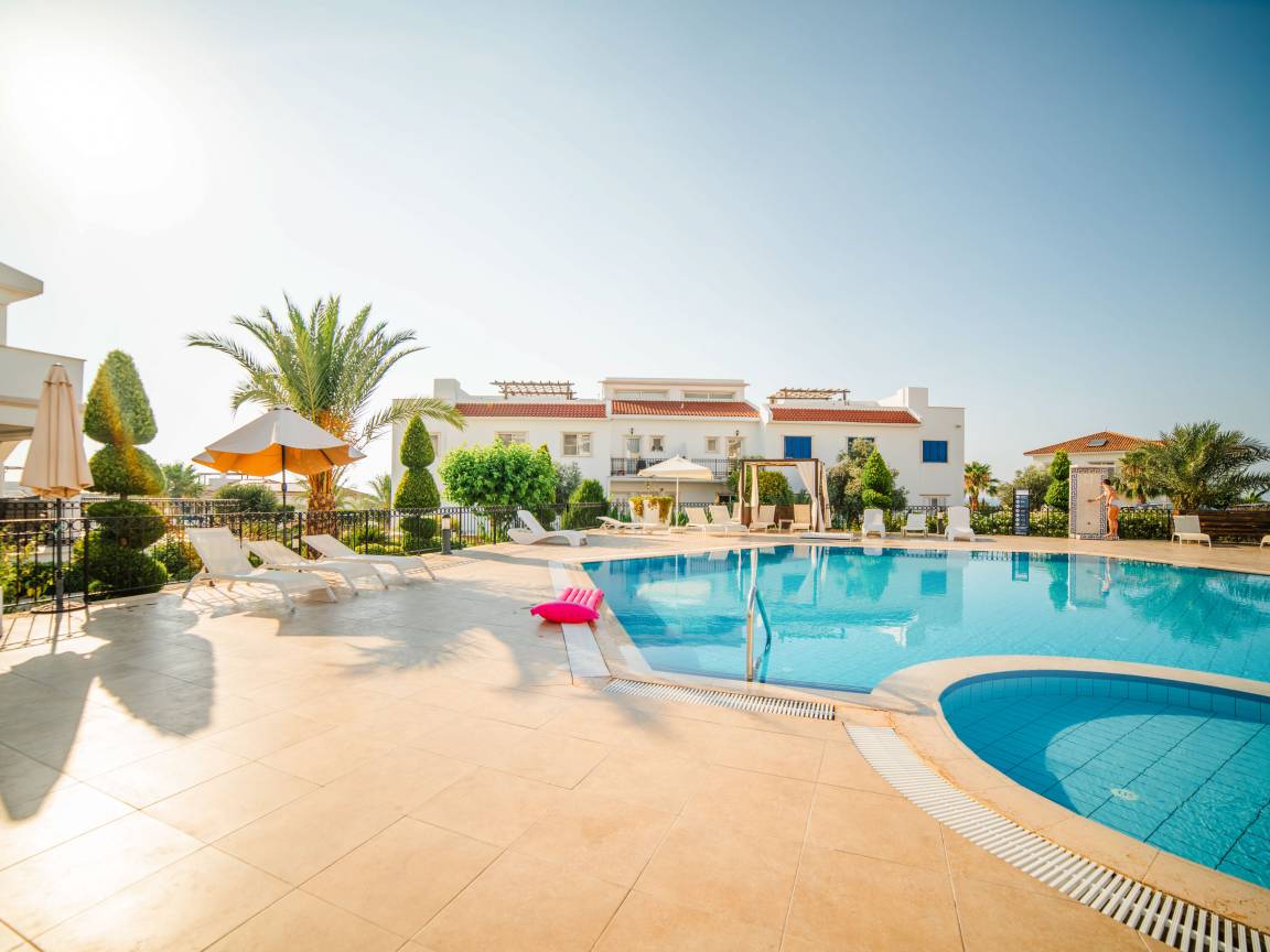 80 M² Apartment ∙ 2 Bedrooms ∙ 6 Guests - Girne